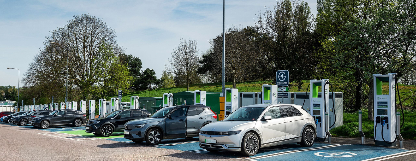 How it works… public EV chargers | Institute of The Motor Industry